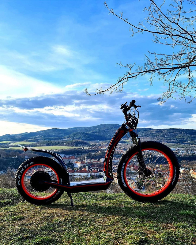 Elektrická kolobežka HUGO Bike BIG One X skladom. - elektrické ...